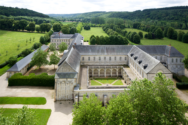 Histoire De L Abbaye Du Bec Hellouin